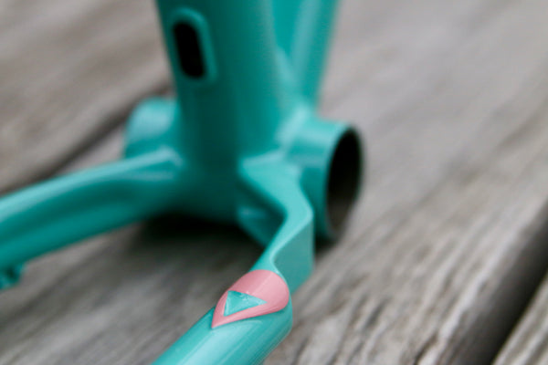 Ready to Ship: Yo Jeffy! Size Large Vice City Edition – Wilde Bicycle Co.